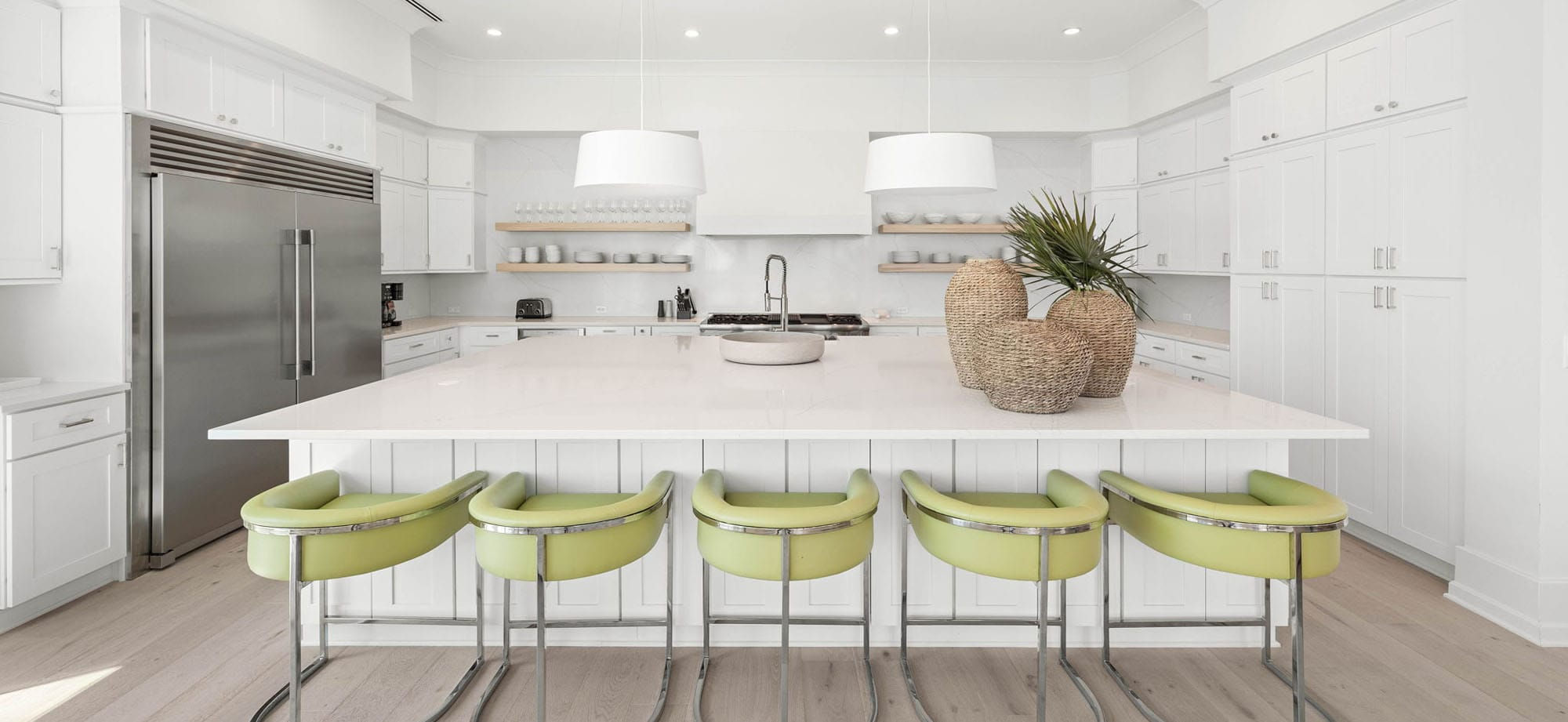 360 Blue | Luxury Vaction Rentals on the Emerald Coast | Home Page